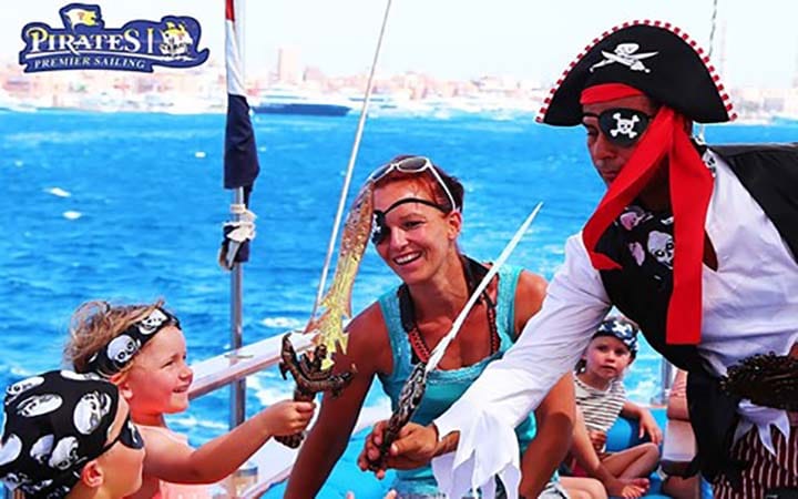 Excursion en voilier pirate à Hurghada - AdReisen 2025
